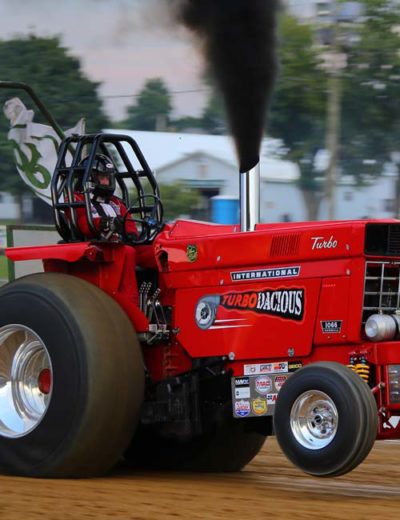 Tractor Pull - Ross Racing Pistons